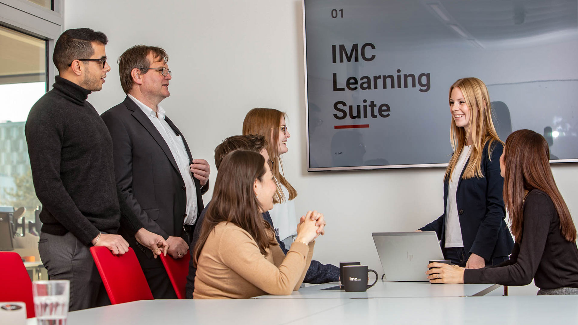 Über uns: Die Experten für digitale Trainingslösungen - Scheer IMC